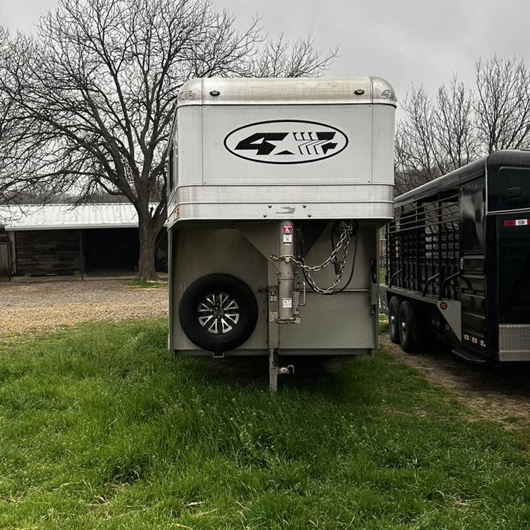 » 4 Star 3 horse slant trailer Traci Davis